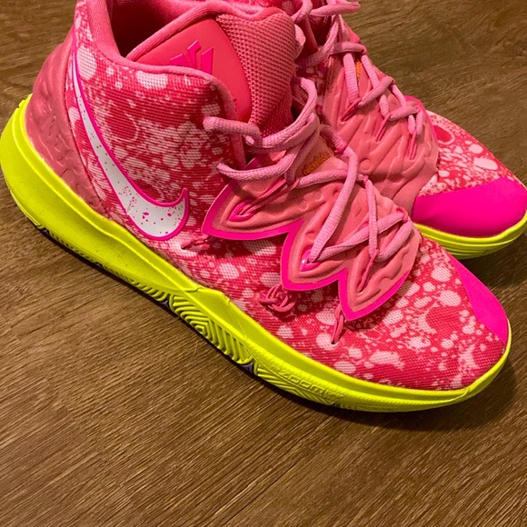 Nike | Shoes | Kyrie Patrick Star 5s | Poshmark